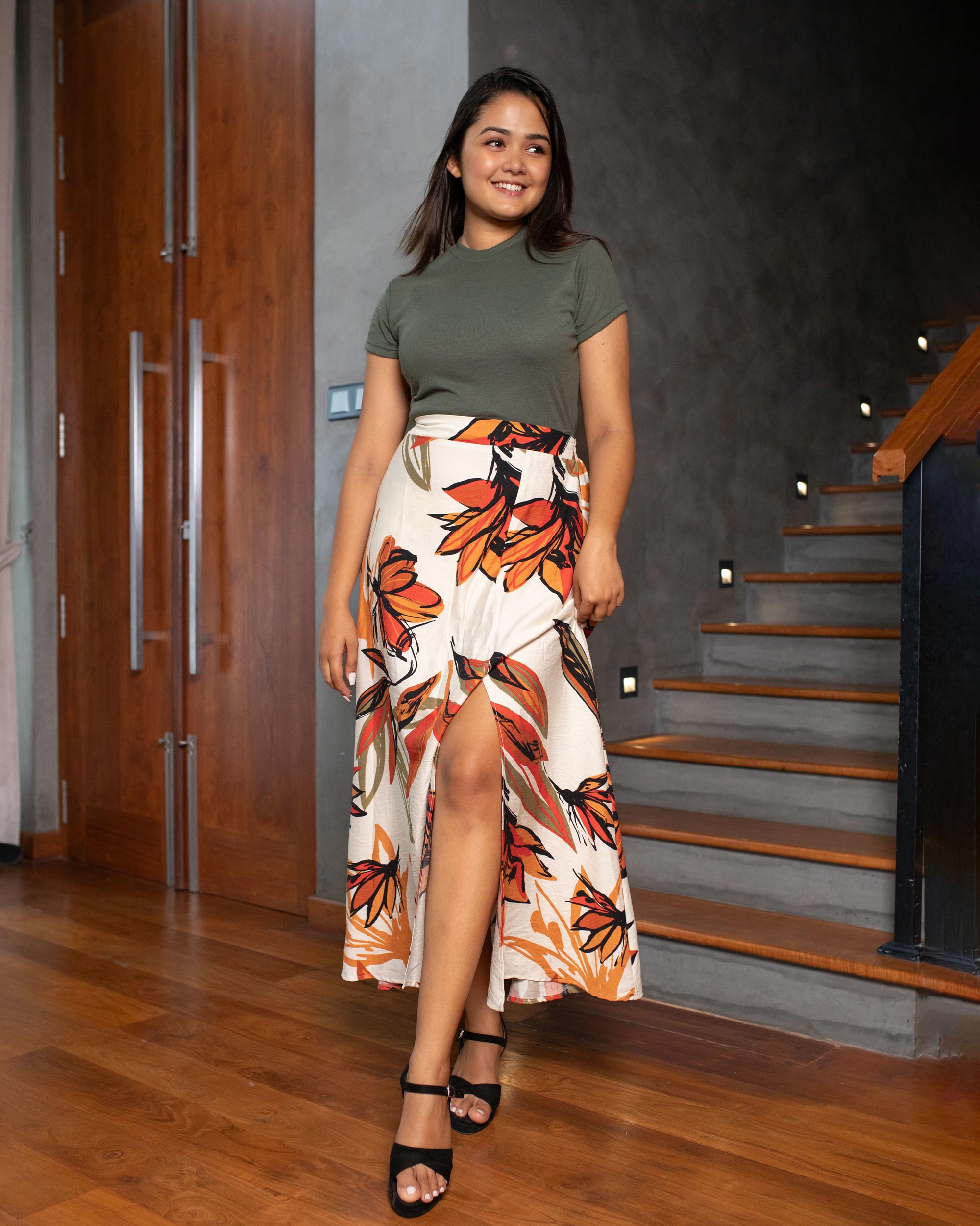 Eliza Front Slit Maxi Skirt - Nuki'S Closet